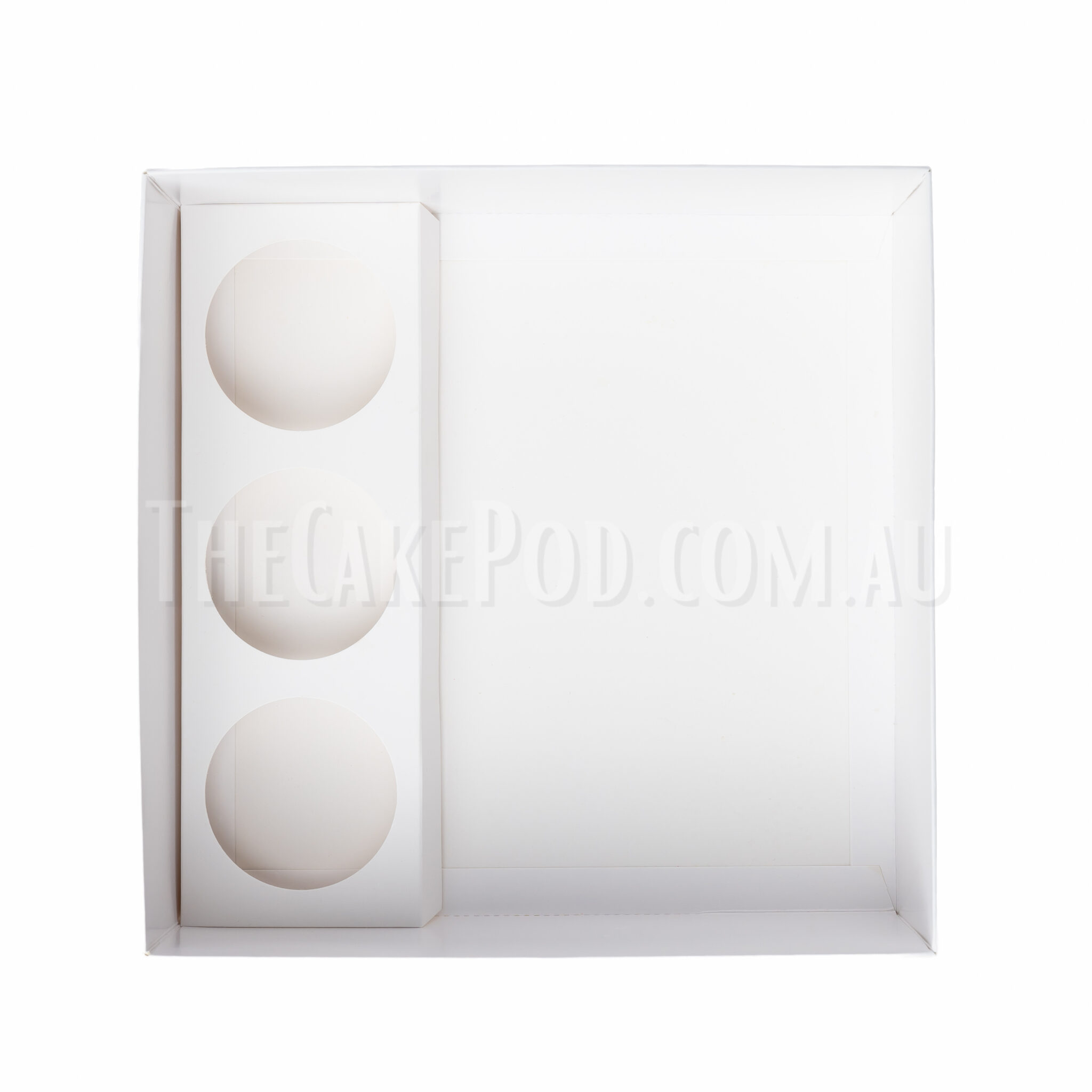 Bento box insert for 3 standard-size cupcakes